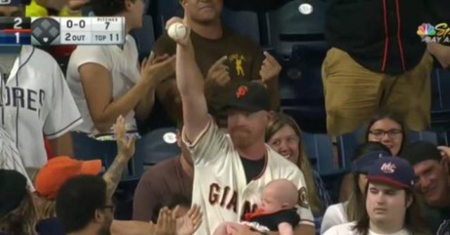 WATCH: Giants Fan Catches Home Run Ball One-Handed While Holding Baby