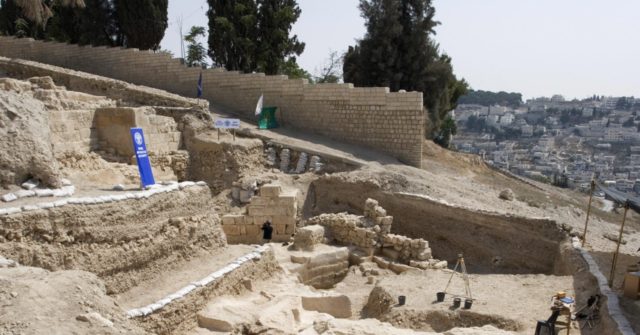 Archaeologists Find Fabled Crusader Moat Outside Jerusalem