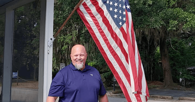Mike Covert: South Carolina Wants an Outsider, Not a Politician | Breitbart