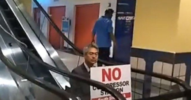 Boston University Profesor Arrested During Climate Protest