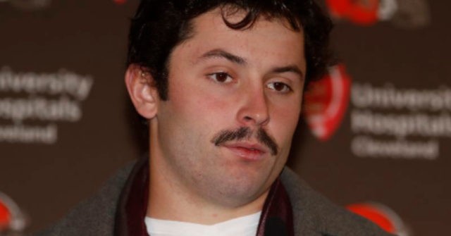 Baker Mayfield on Shaving Handlebar Mustache: 'I Didn't Deserve It'
