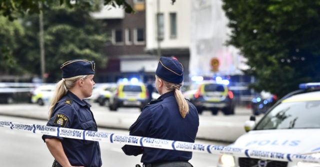 As Bombings Spread, Denmark Closes Border With Sweden