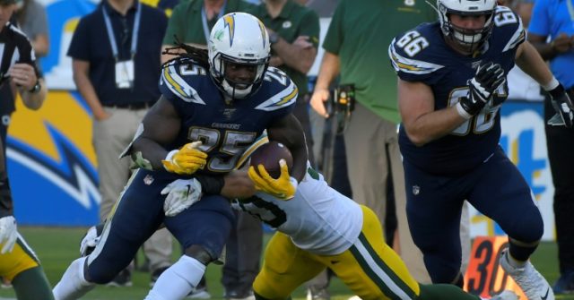 Chargers run roughshod over Rodgers' Packers - Breitbart