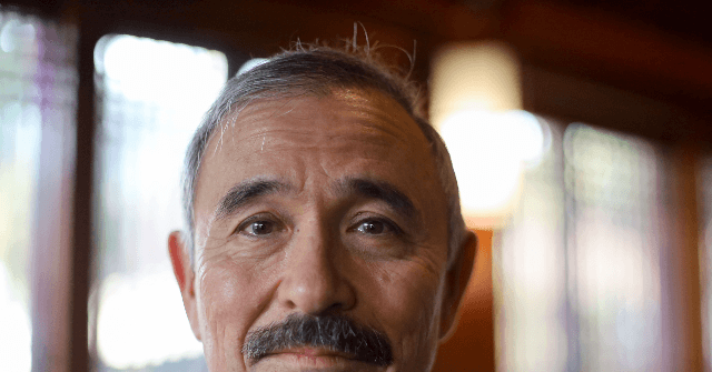 U.S. Ambassador to South Korea Shaves Controversial Mustache