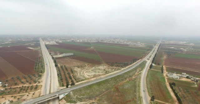 20 civilians dead as Syrian govt set to retake key highway: monitor ...