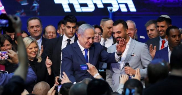 Netanyahu leads Israel election but short of majority - Breitbart Netanyahu leads Israel election but short of majority - Breitbart
