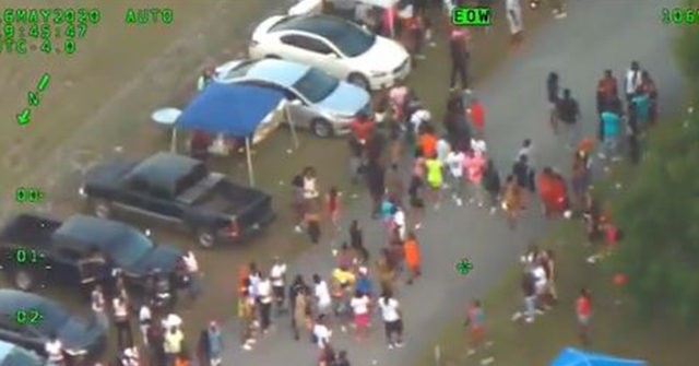 VIDEO: Massive Block Parties End in 7 Arrests, Several Police Injuries