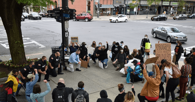 Police: BLM Protesters Arrested After Back the Blue Rally in New York