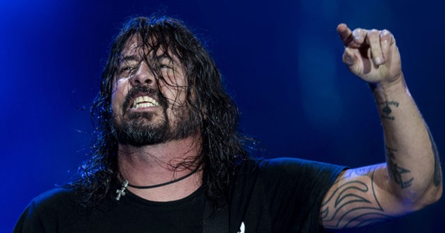 Foo Fighters' Dave Grohl Takes on Trump: 'Teachers Want to Teach, Not Die'