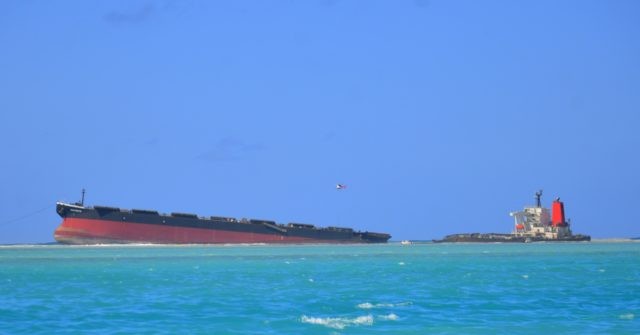 Mauritius copes with split Japanese ship that spilled oil - Breitbart