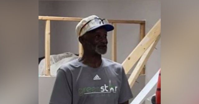 Friends Give Apartment to Handyman Who Went Viral Asking for Work