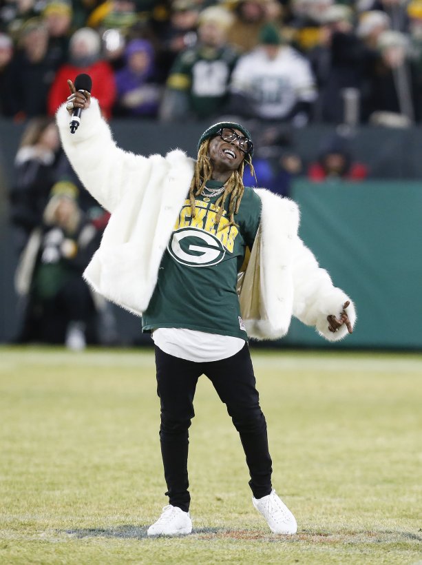 Lil Wayne Pleads Guilty To Federal Gun Charge In Florida Breitbart