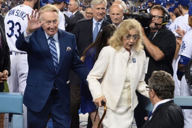Sandra Scully, wife of MLB broadcaster Vin, dies from ALS - Breitbart