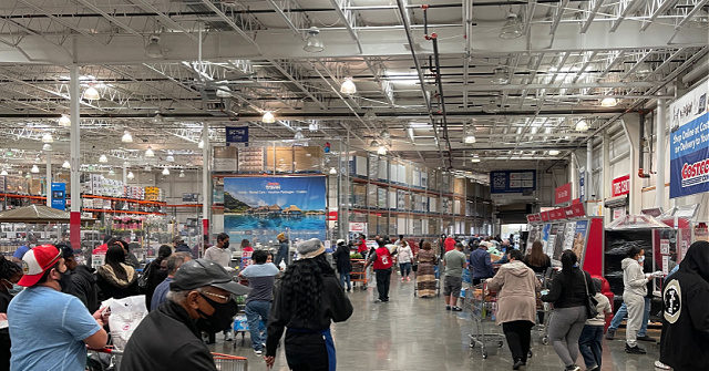 D.C. Mayor Restores Indoor Mask Mandate Despite Vaccination Status