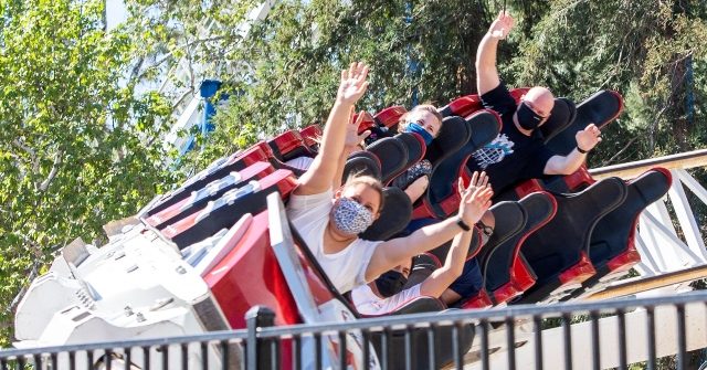 Man Saved Money by Eating Every Meal at Six Flags for $150 Annually