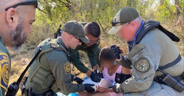 Migrant Woman Delivers Baby Shortly After Crossing Border in Texas