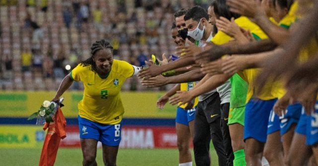 Formiga bids 'marvelous' goodbye to Brazil - Breitbart