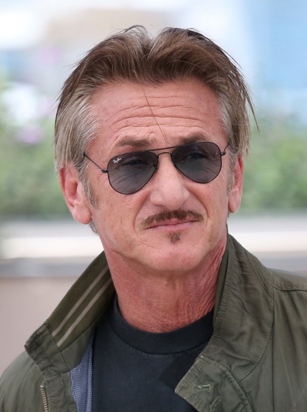 Sean Penn in Ukraine filming documentary amid crisis - Breitbart Sean Penn in Ukraine filming documentary amid crisis - Breitbart