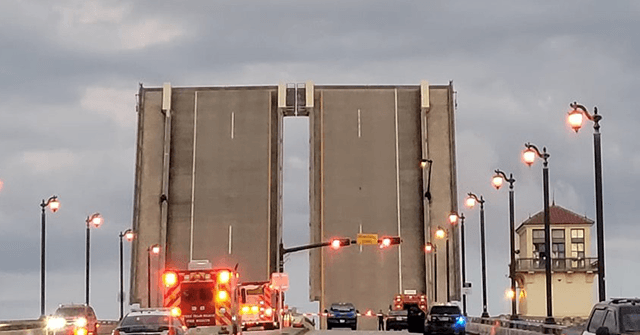 Florida Drawbridge Tender Charged After Grandmother Falls to Death