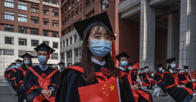 Number of Chinese Students in UK Universities to Double by 2030