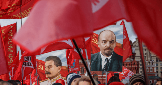 Putin Wants to Revive Soviet Union's 'Empire of Fear', Says Lithuanian MP