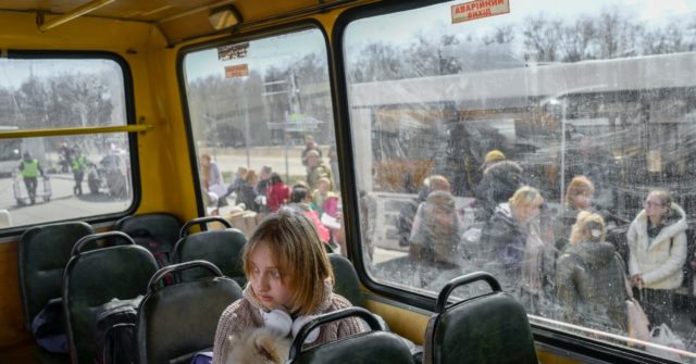 Red Cross evacuee convoy arrives from Russian-held city - Breitbart