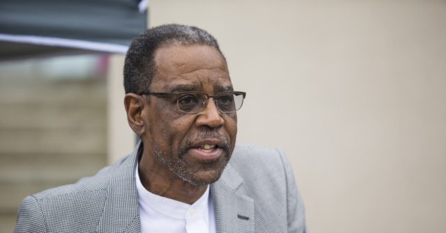 Alabama honors university's first Black football players - Breitbart