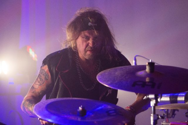 'Peace, love and Russian Roll': Austrian band parties on - Breitbart