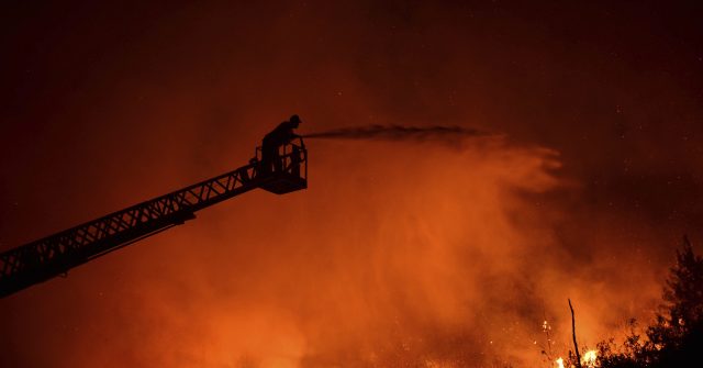 Israeli planes help fight wildfire in Cyprus breakaway north - Breitbart