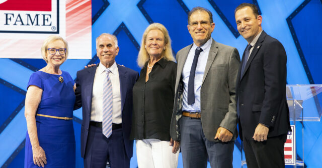 Tim Kurkjian, Jack Graney honored by Baseball Hall of Fame - Breitbart