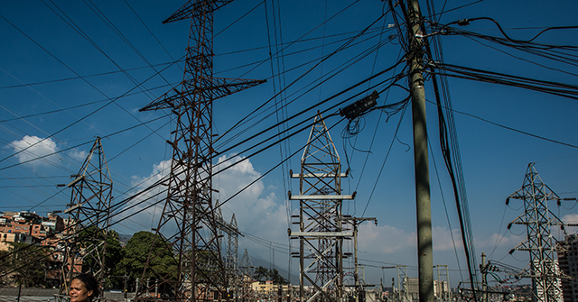 Socialist Venezuela May Hire German Firm Siemens to Repair Crumbling ...