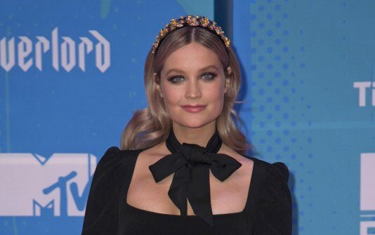 Laura Whitmore leaves 'Love Island U.K.' ahead of Season 9 - Breitbart