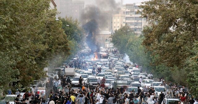 Iran: Regime Militia Thugs Killed as Hijab Protesters Torch Police Stations