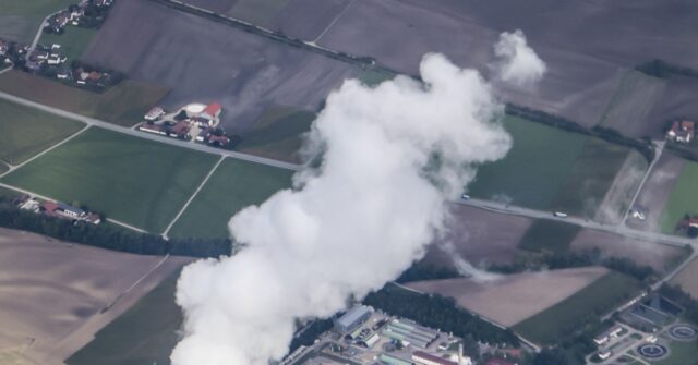 Environment groups attack EU's green label for gas, nuclear - Breitbart