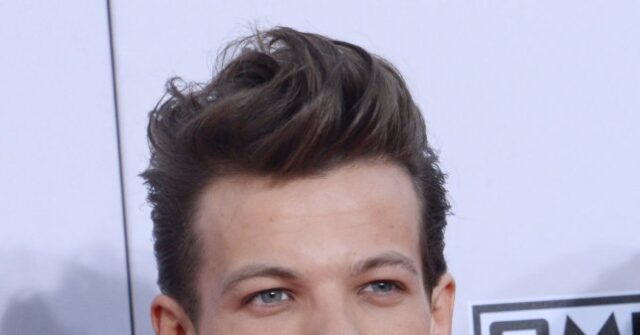 Louis Tomlinson performs 'Bigger Than Me' on 'Late Late Show' - Breitbart