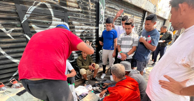 Venezuelan Migrants in Mexico Blindsided by U.S. Border Policy Shift