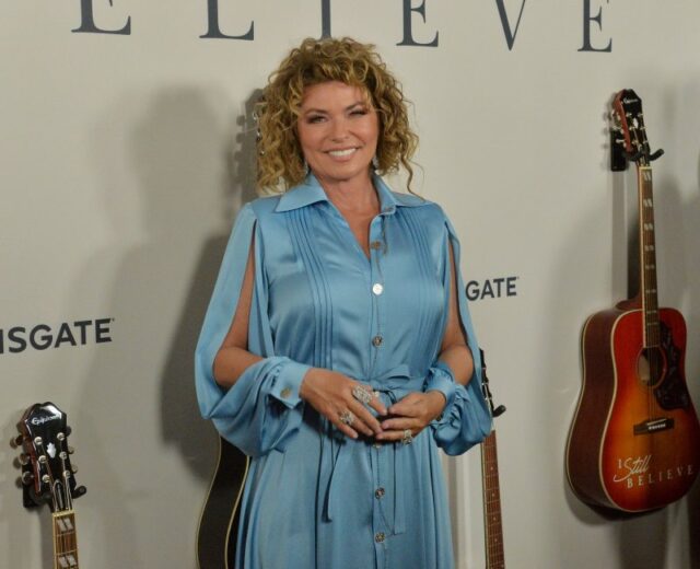 Shania Twain announces 'Queen of Me' album, tour for 2023 - Breitbart