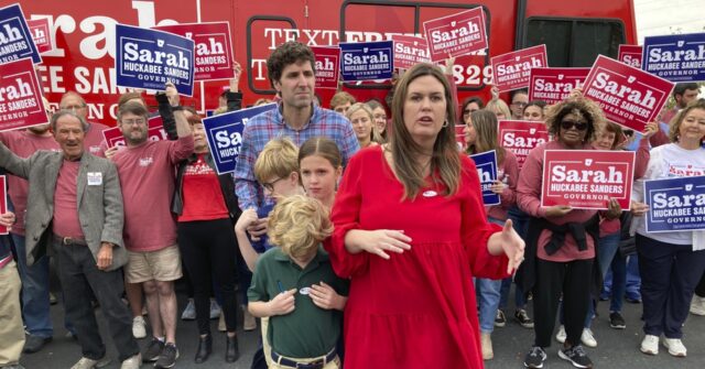 Sarah Huckabee Sanders 1st woman elected Arkansas governor - Breitbart