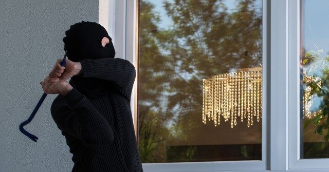 Alleged Intruder Enters Home Thru Window, Gets Shot Dead