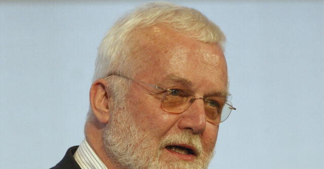 Russell Banks, praised author of 'Cloudsplitter,' dies at 82 - Breitbart