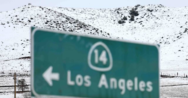 'Panic' as Snow Traps Residents, Students in Mountains Near L.A.
