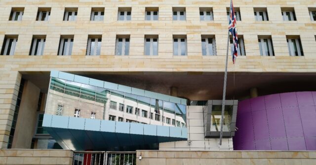 British embassy guard jailed for spying for Moscow - Breitbart