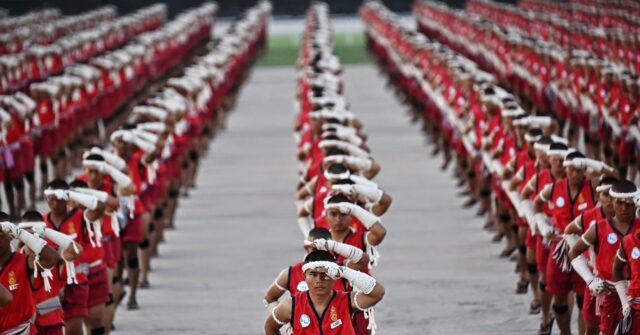 Thai cadets break world record with mass martial arts ritual - Breitbart