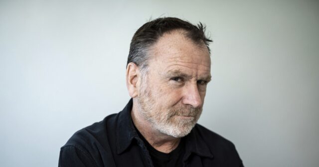Colin Quinn's new show highlights the art of 'Small Talk' - Breitbart