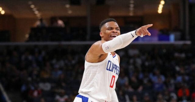 VIDEO: Clippers' Russell Westbrook Tracks Down and Confronts Fan in ...