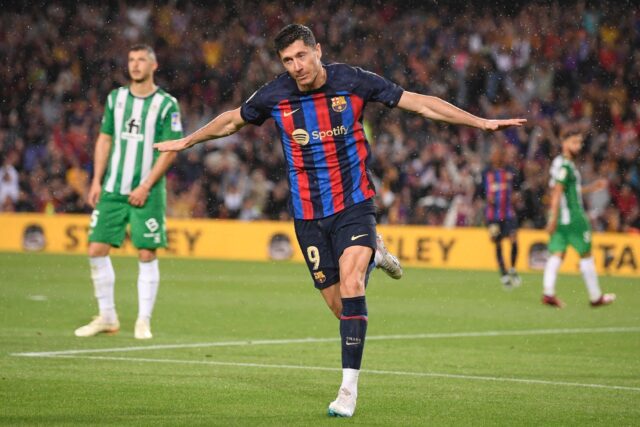 Barca romp past Betis with title in sight - Breitbart
