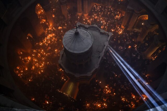 Thousands in Jerusalem for Orthodox Easter 'Holy Fire' rite - Breitbart