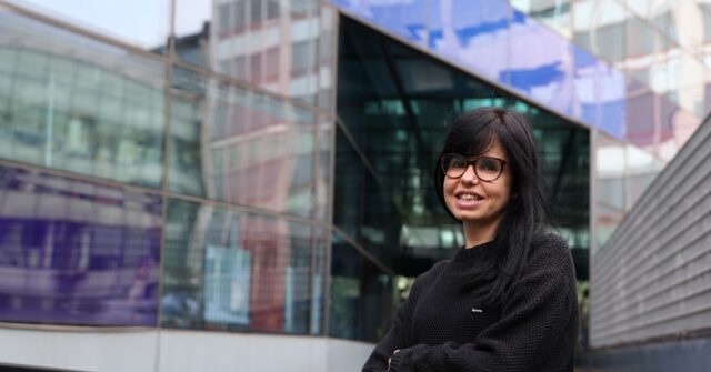 The British physicist making women scientists visible online - Breitbart