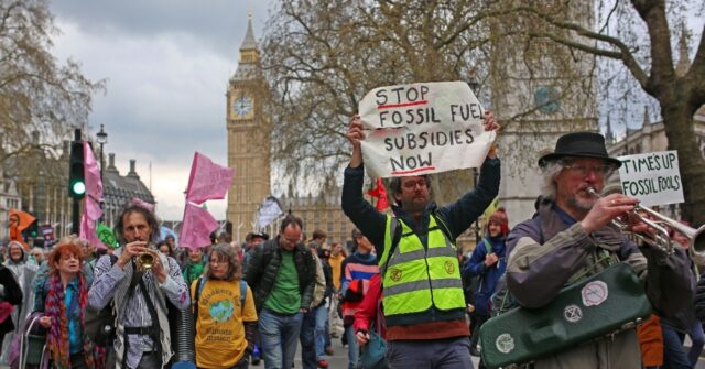 Climate protesters launch four-day mass action in London - Breitbart