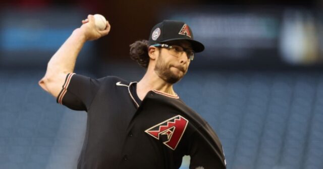 VIDEO: Diamondbacks Pitcher Kills Bird with Pitch During Warmups